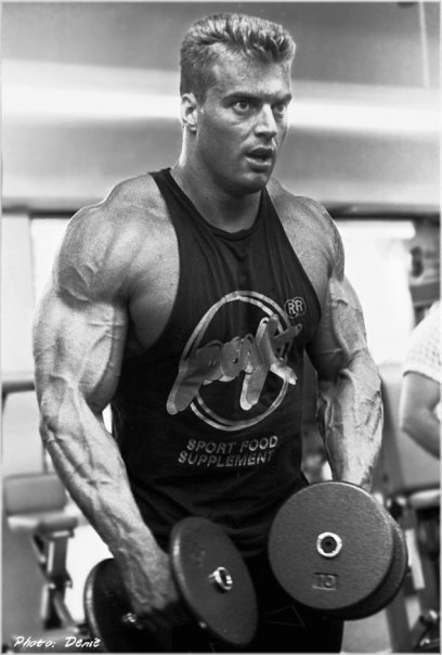 FITNESS&MUSCLE: O MR. UNIVERSO BERRY DE MEY