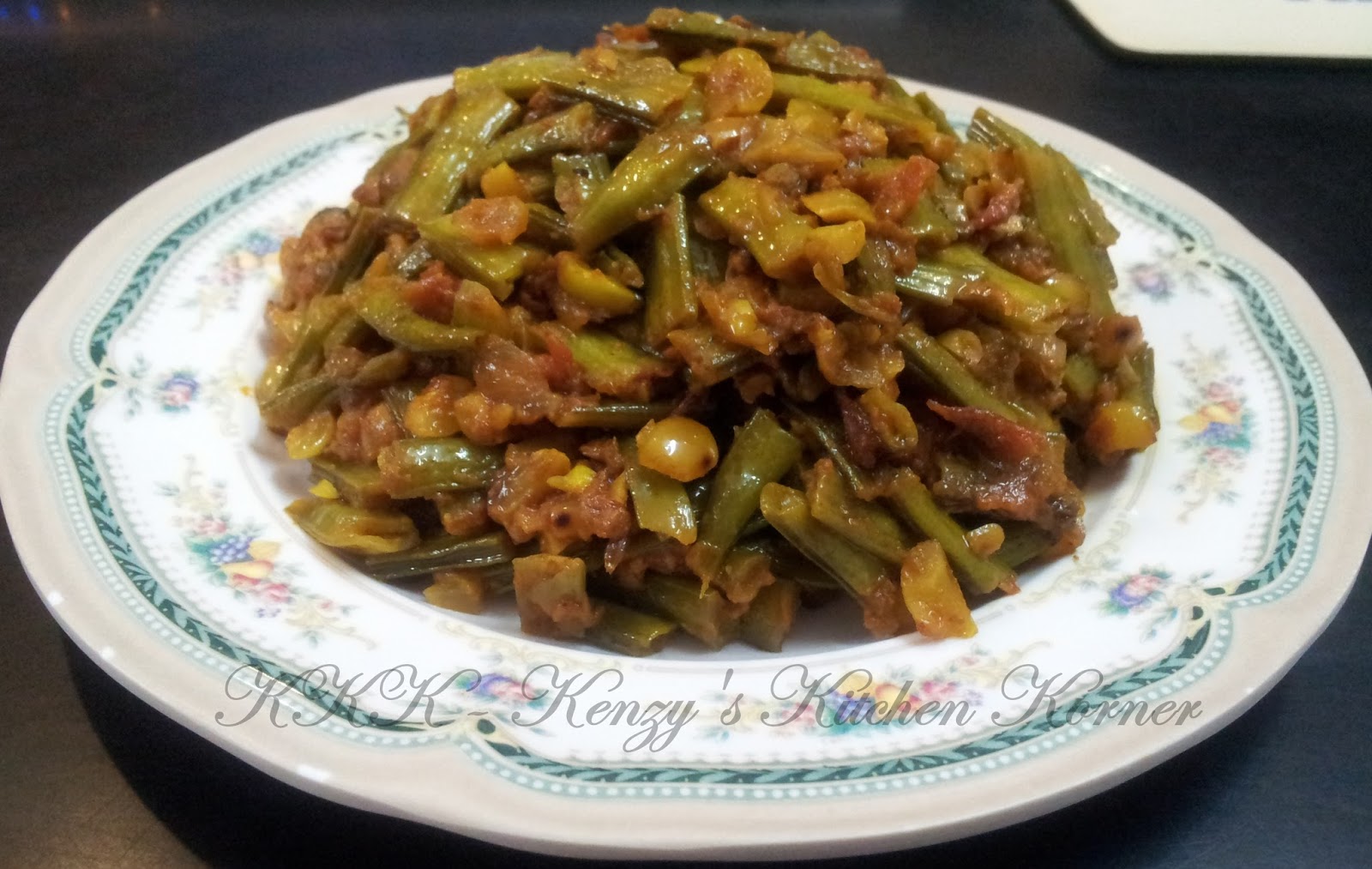 Kenzy's Kitchen Korner... : Shengdana chi Gavarfali – Cluster Beans ...