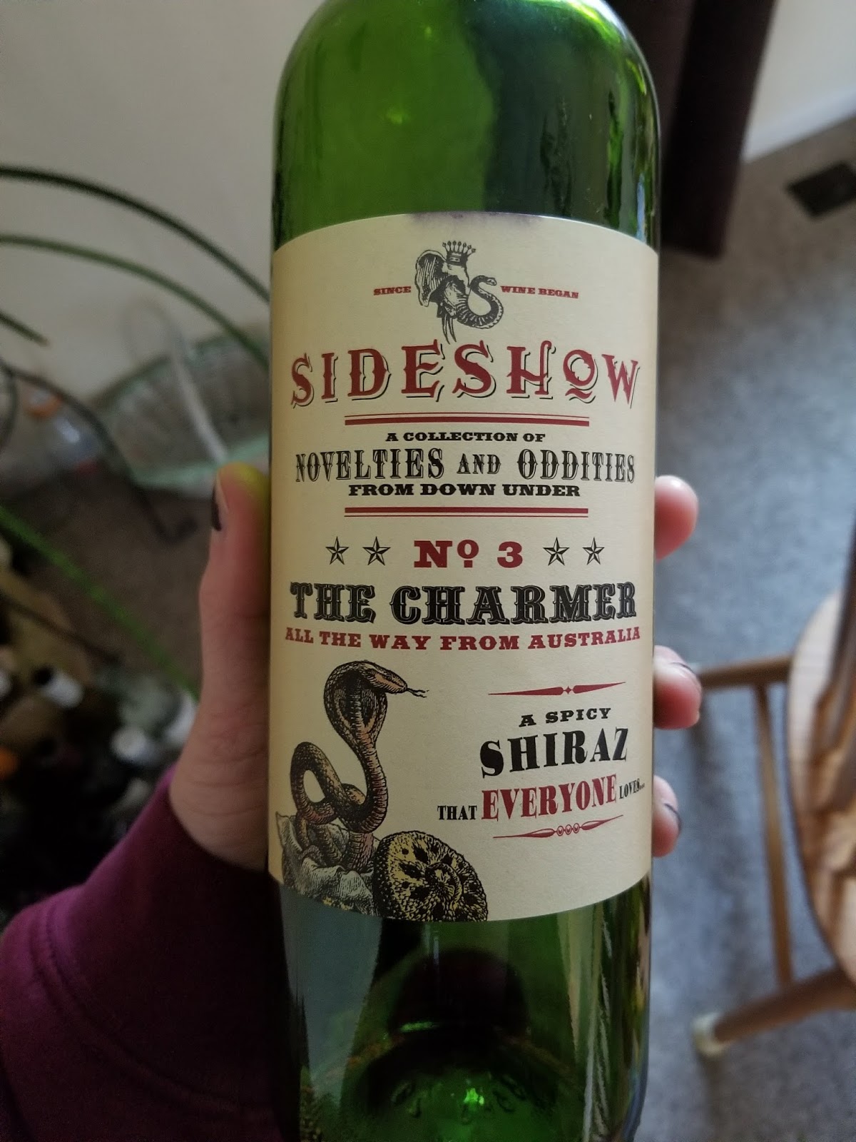 Lee Ellen's Wine Blog: Tasting - Sideshow: No. 3 The Charmer Shiraz