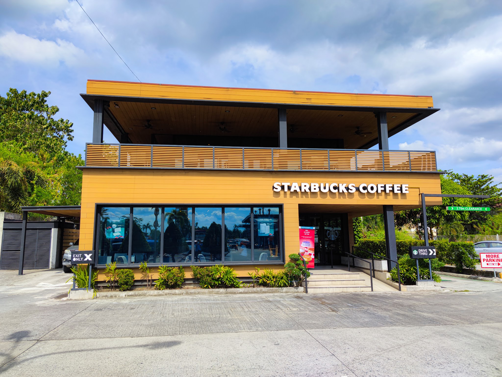 Best Stopovers in NLEX - SCTEX for Dining and Shopping - The Pinoy Traveler