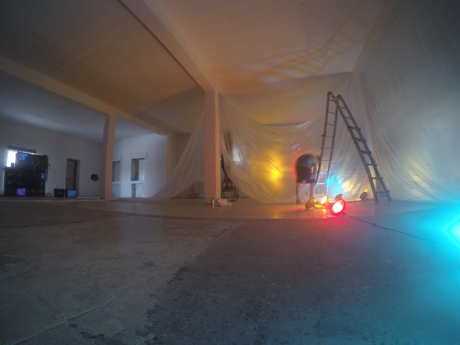 Montaje, espacio inmersivo para MEDIA AURIS.