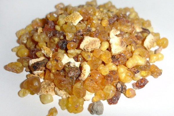 Jednostavni Kolaci: Tamjan za liječenje mnogih bolesti