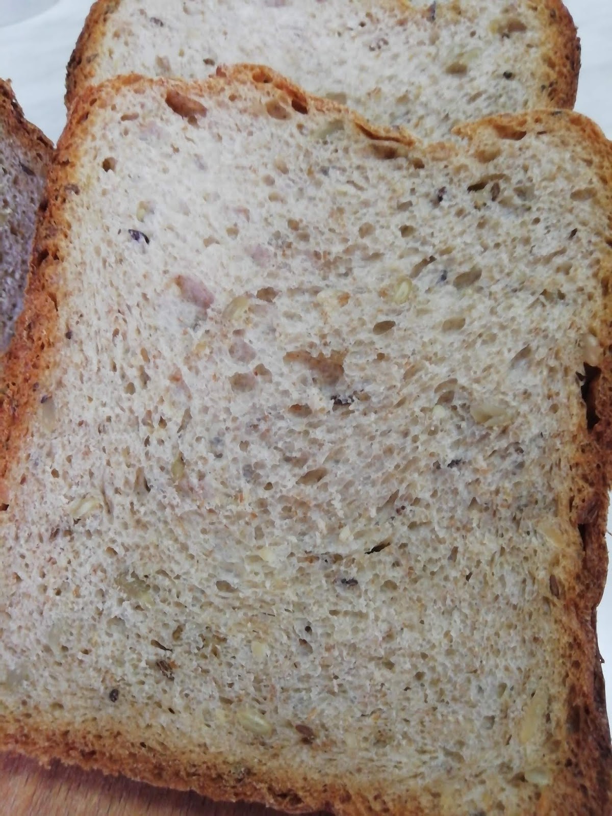 Hellena ...din bucataria mea...: Paine cu faina integrala, faina de ...