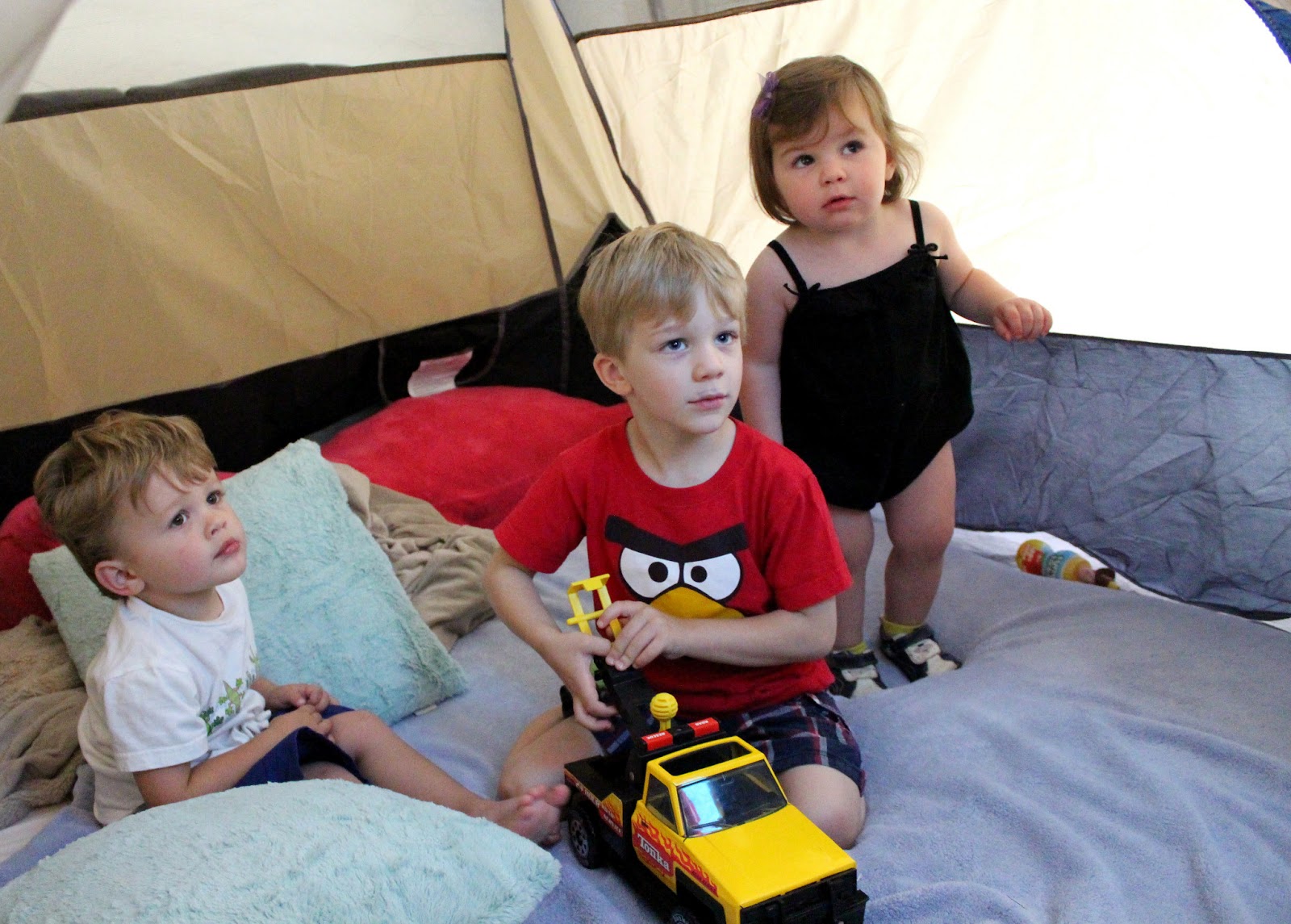 LIFES BETTER TOGETHER: Fake Camping