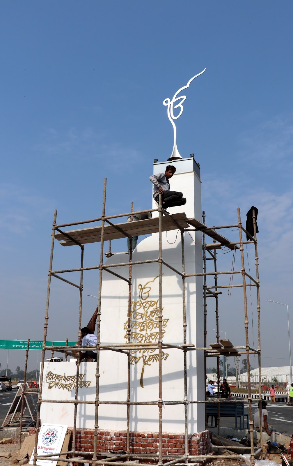 Savi's Poetry, Paintings & Photos