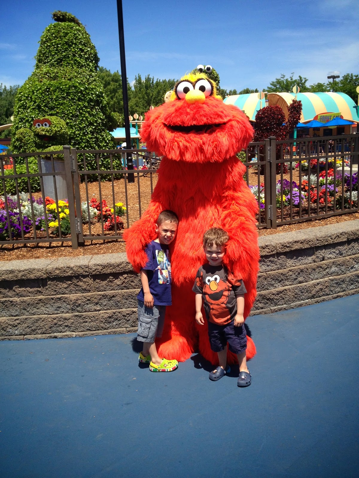The Newman Family: Sesame Place
