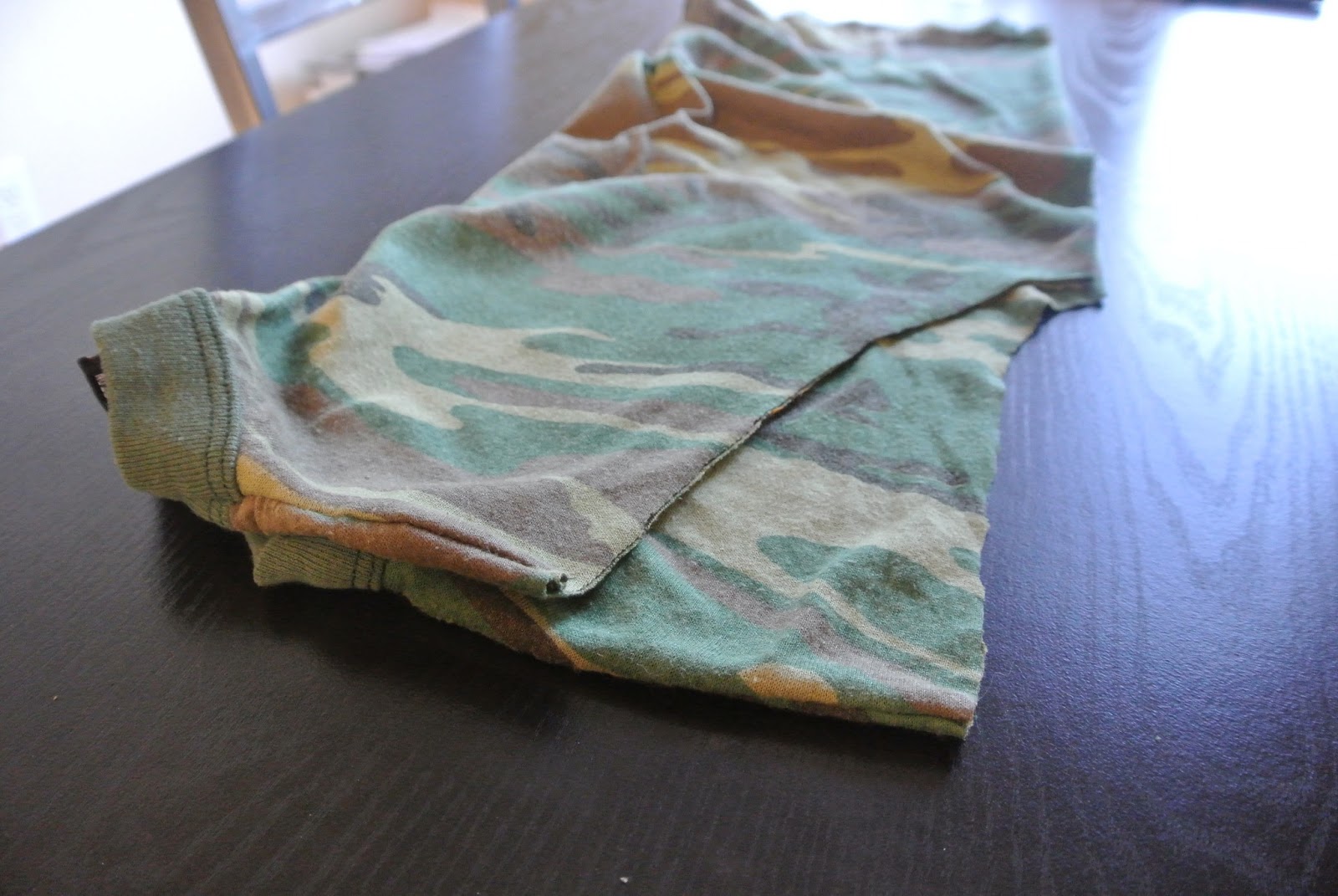 cmb love: DIY muscle tee