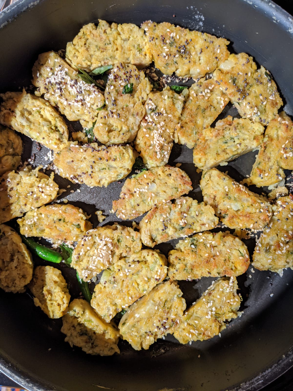 Meri Rasoi: Dudhi Muthiya/bottle gourd muthiya