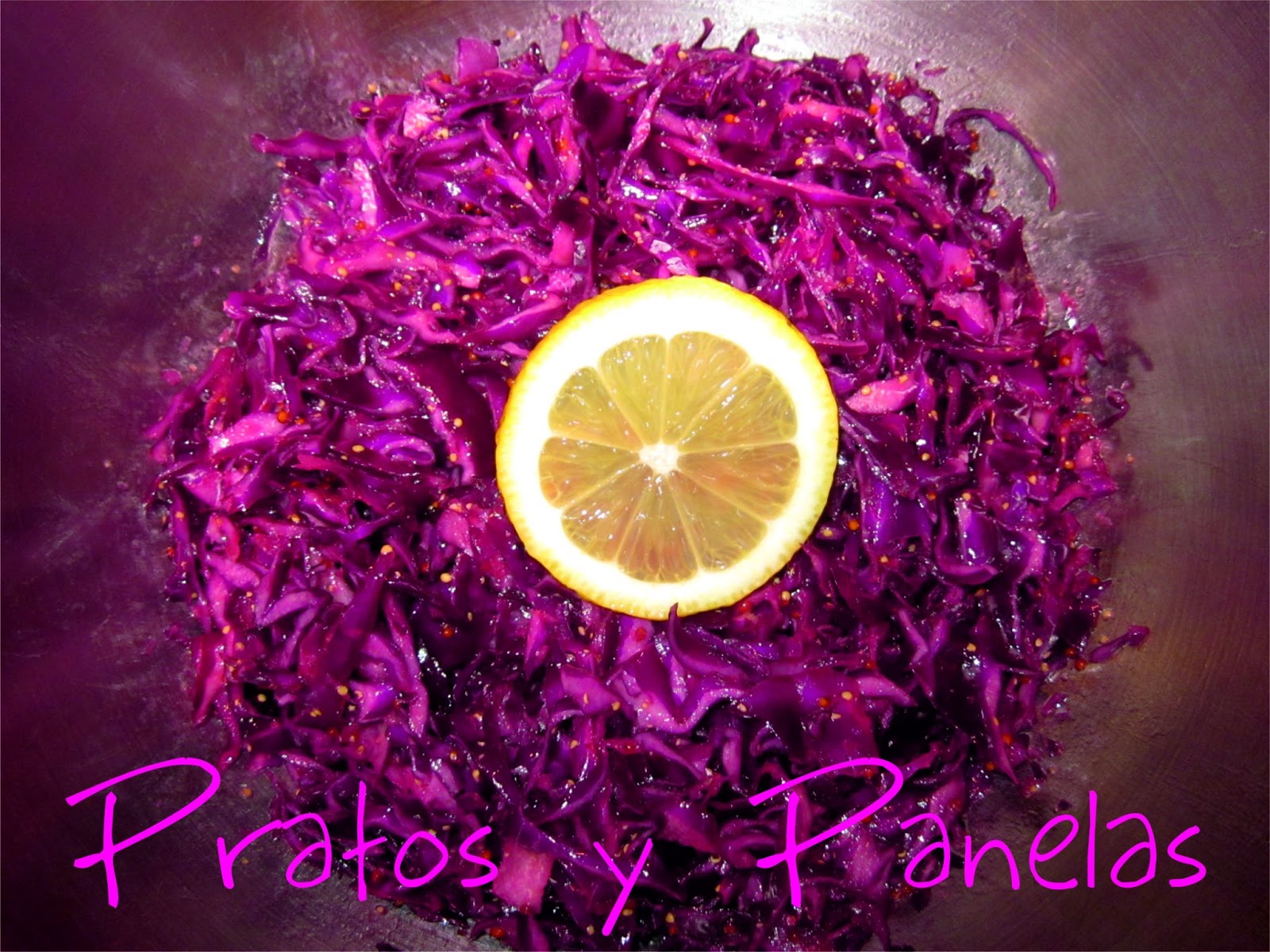 Pratos y Panelas: Salada de Couve Roxa com Mostarda de Dijon