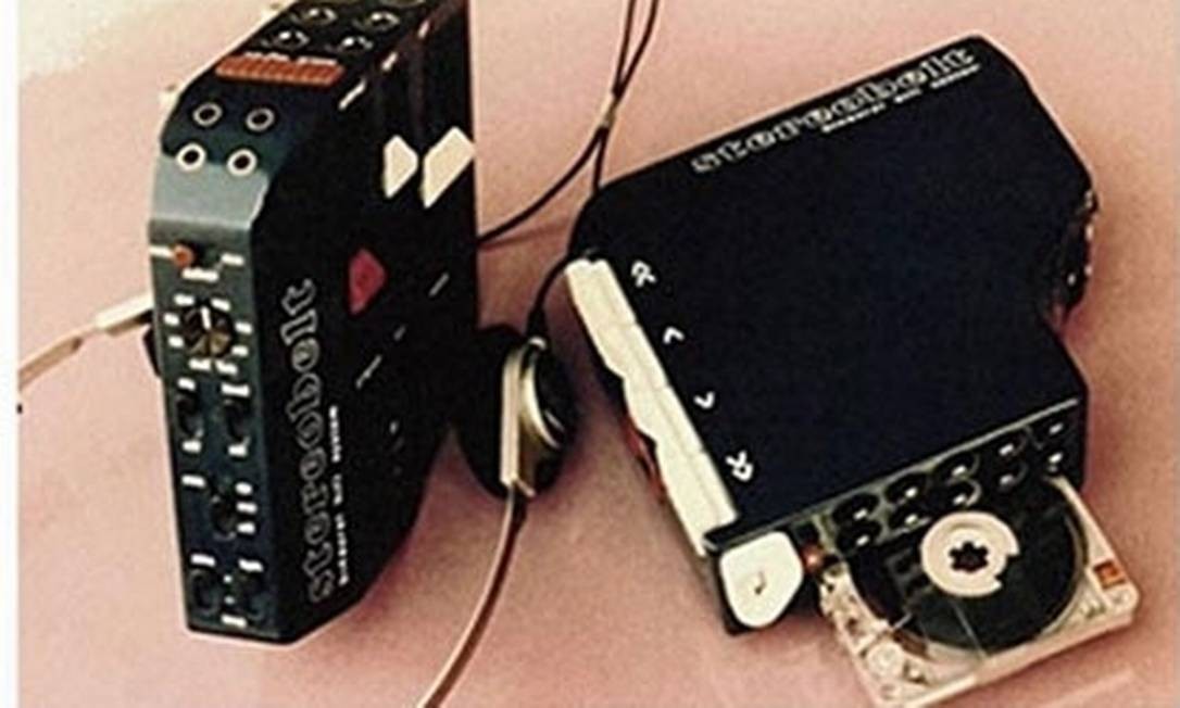 O Walkman mais caro do mundo e a verdade sobre sua invenção. Foi mesmo ...