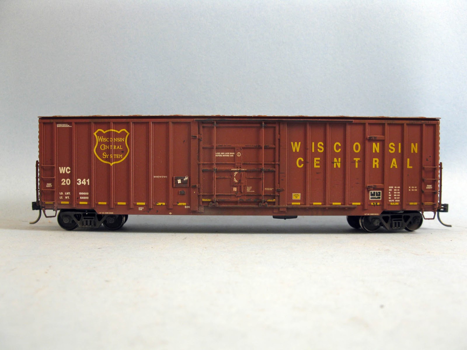 Hedley Junction: Weathering a 50ft Boxcar Fleet