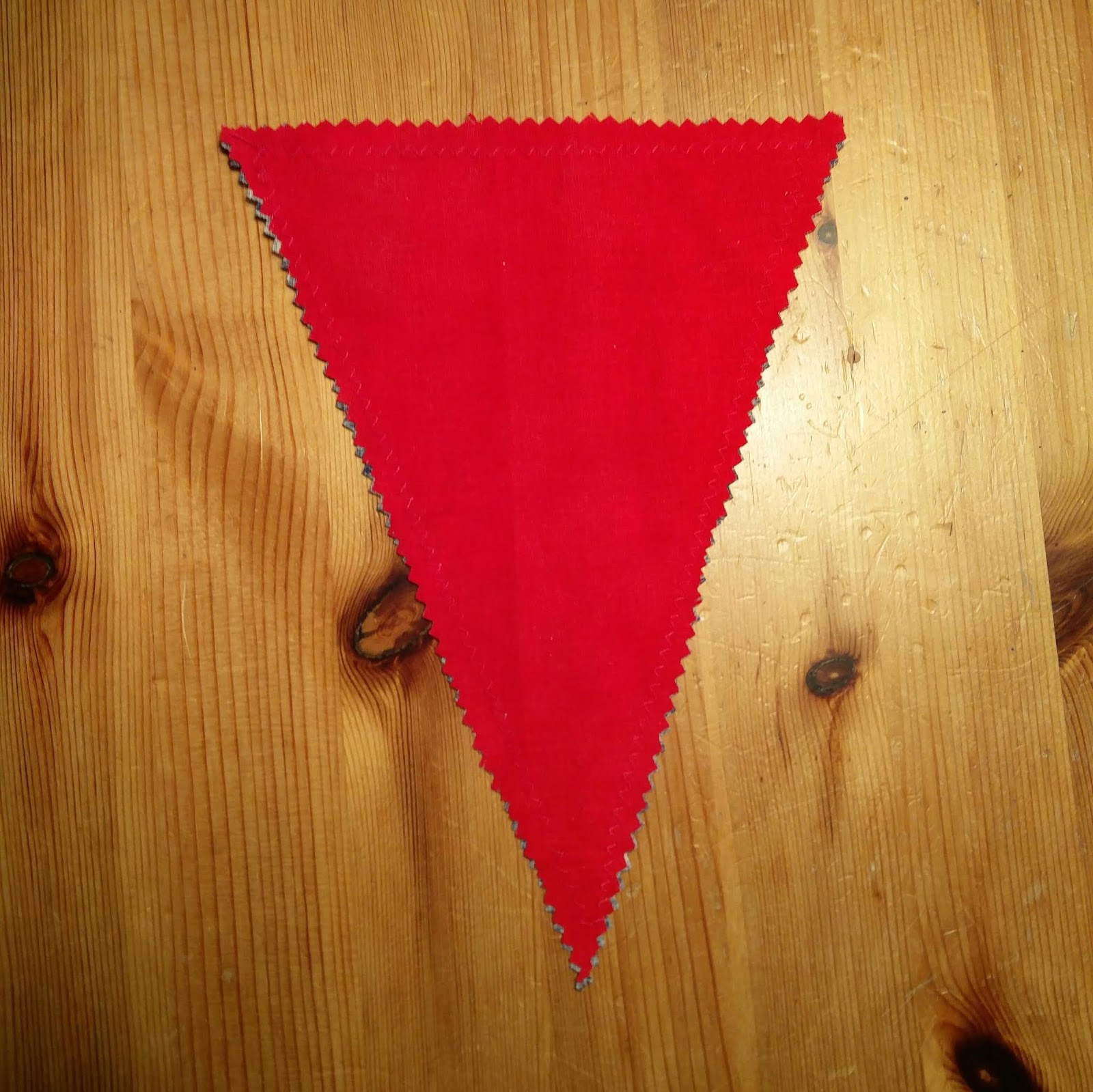 H-M & C: Der erste Wimpel ist da