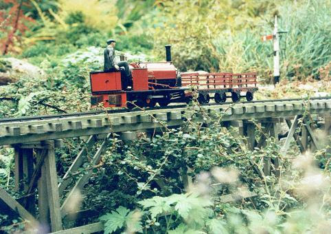 In the Works: 16mm Layout With Gravity Incline