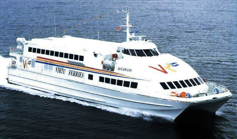 FERRYBALEAR: El Fast Ferry "Pinar del Río" de Baleària Caribbean, está ...