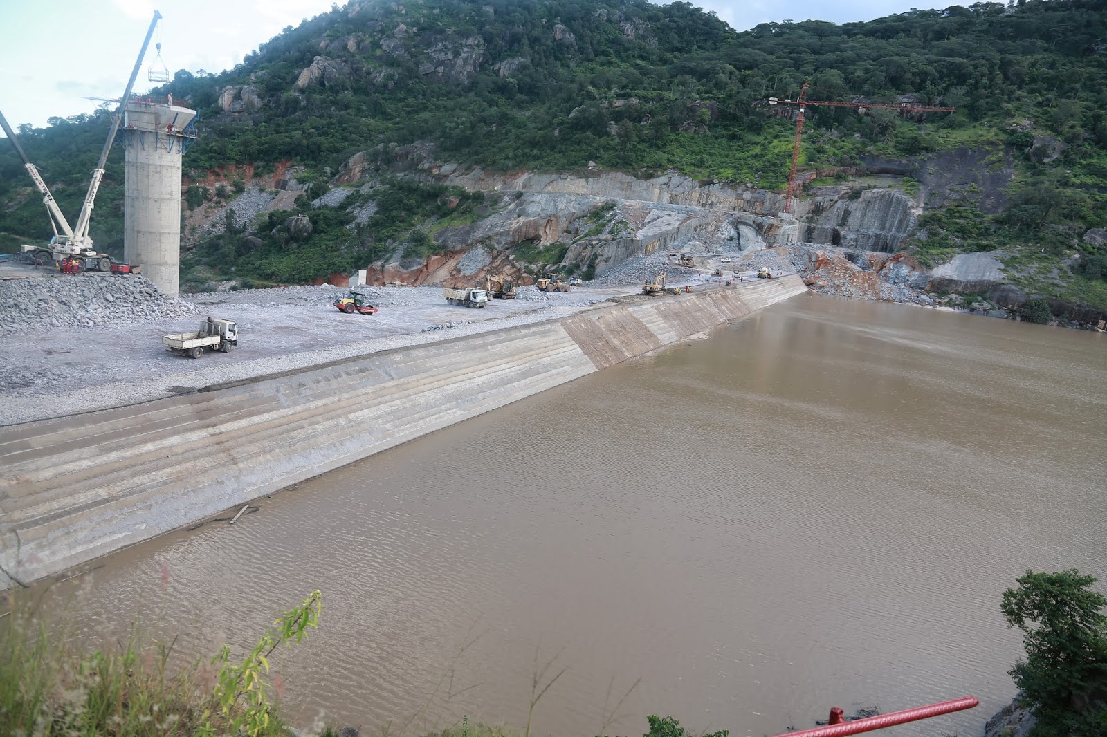 Tokwe-Mukosi: When Worst-Case-Scenario Became Real