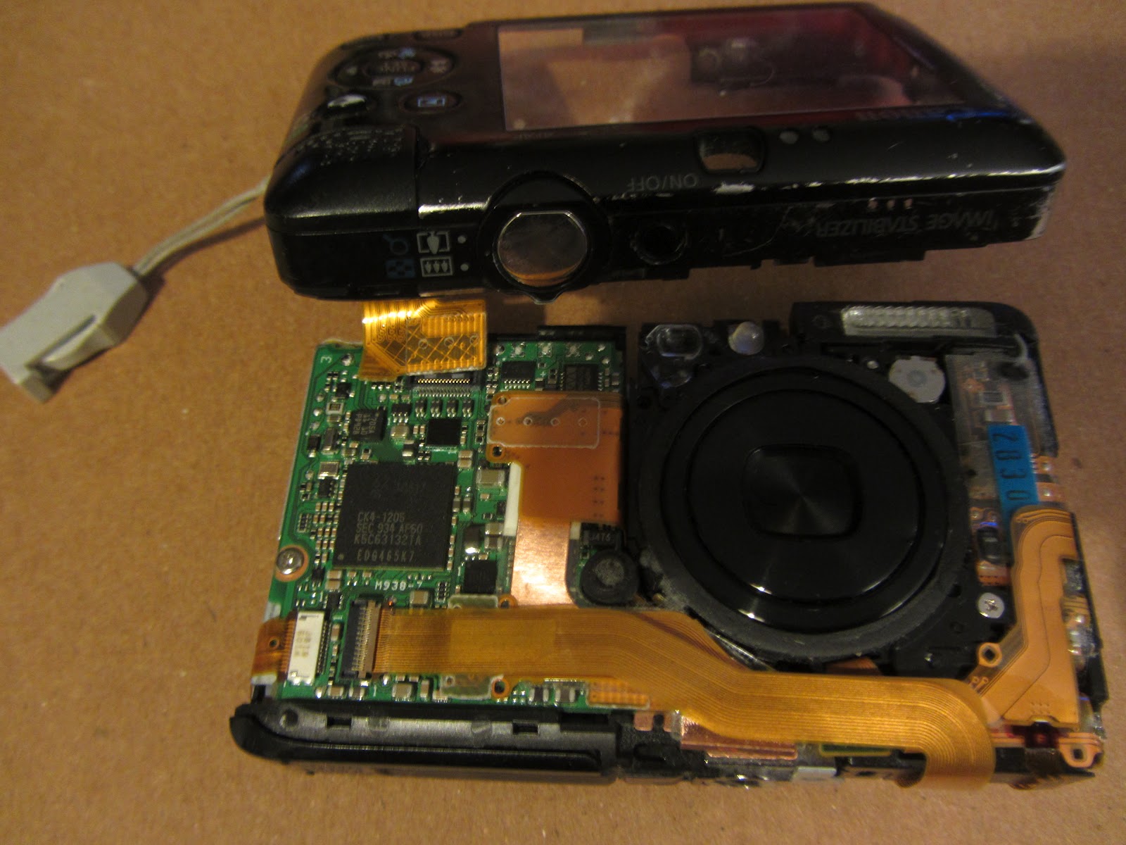 Mike is Bored: How to fix a Canon camera with lens error. SD780 ...