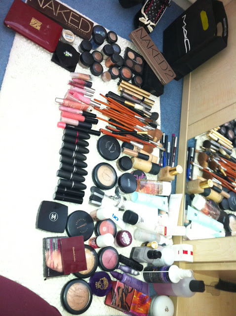 Make Up Storage - by lauren jane