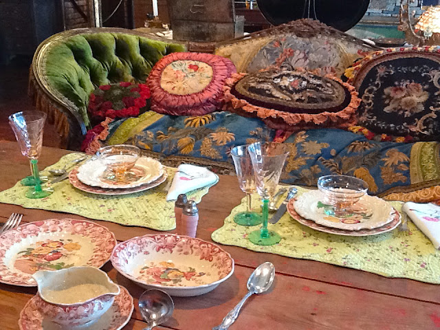 Pam's Tablescapes: TV Dinners