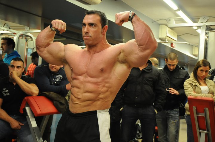 Muscle Lover: Some new photos of Marcos Chacon this week