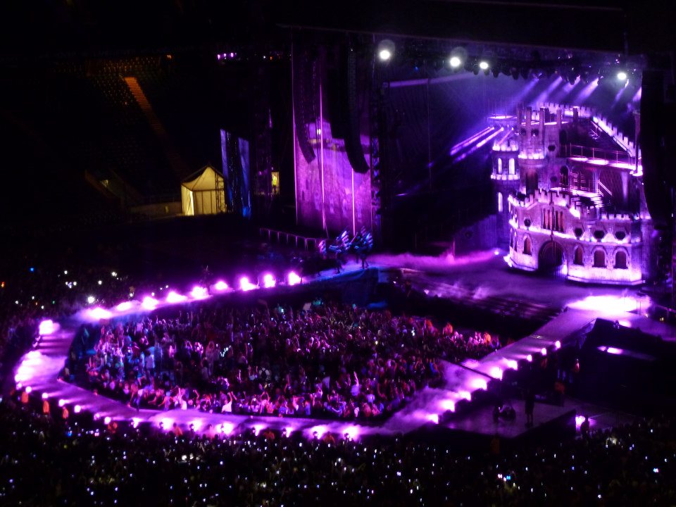 Lady Gaga Born This Way Ball Stage