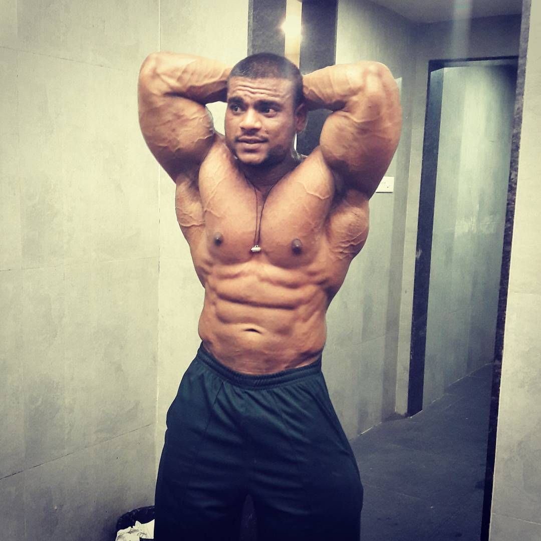 Indian mega hunk Juber Shaikh | World Wide BodyBuilders