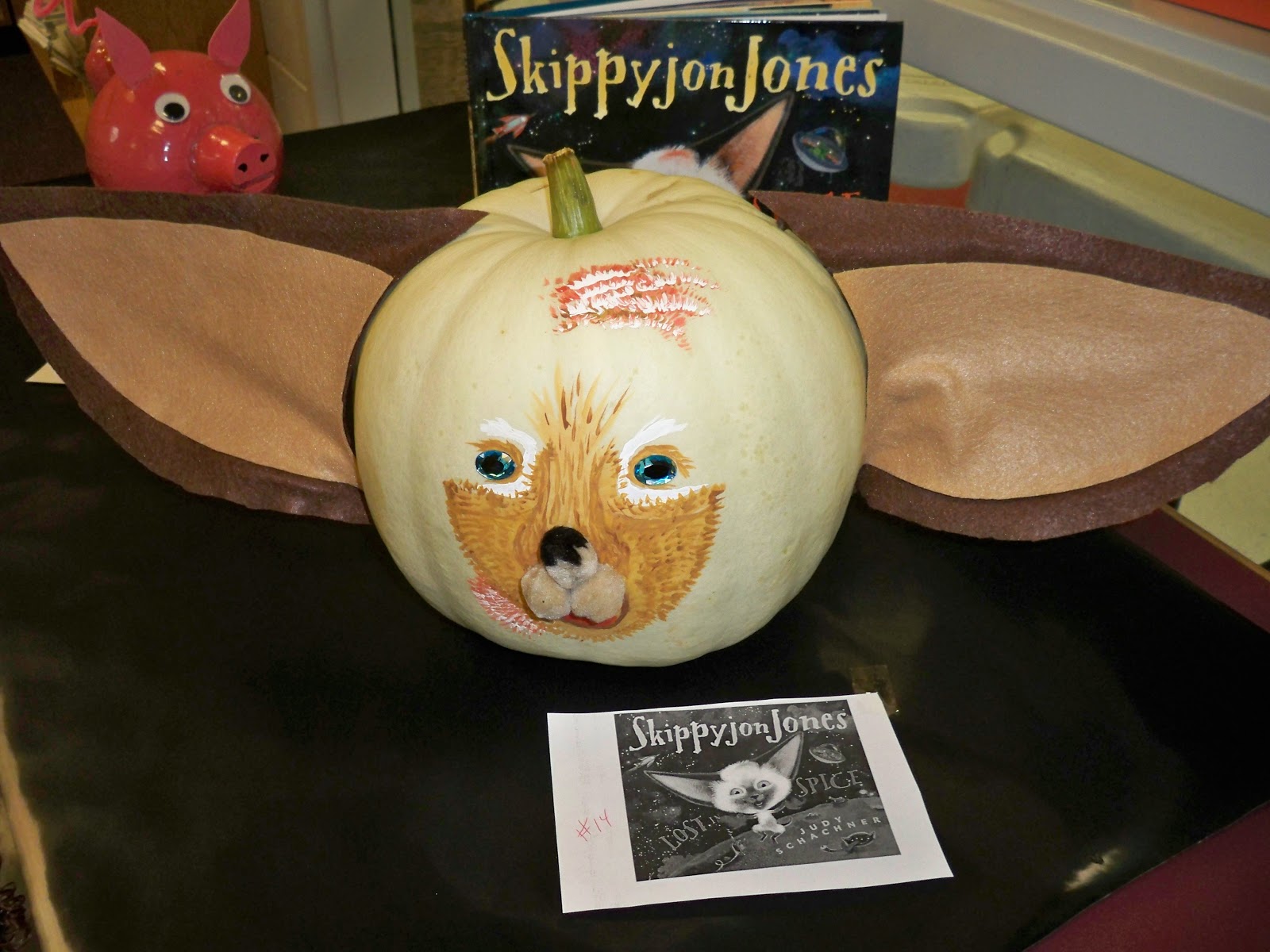 HCES Library: Pumpkin Character Contest