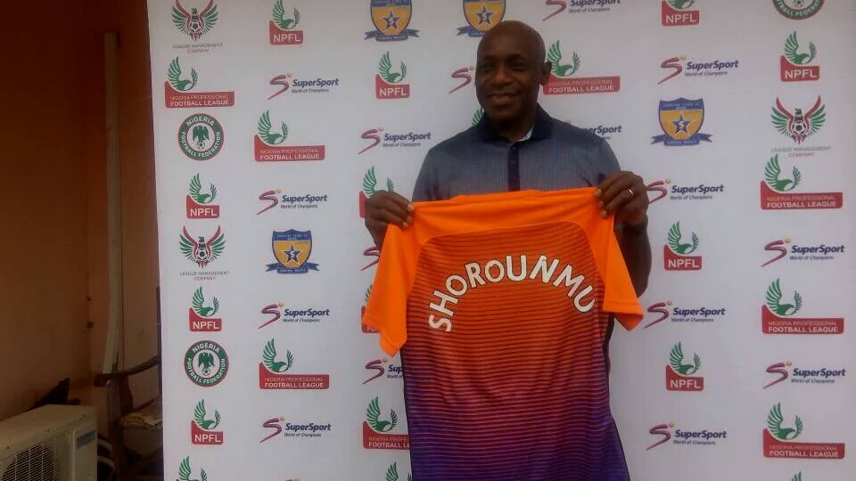 Austin Eguavoen Unveiled at Sunshine Stars , to Steer the Team Out of ...