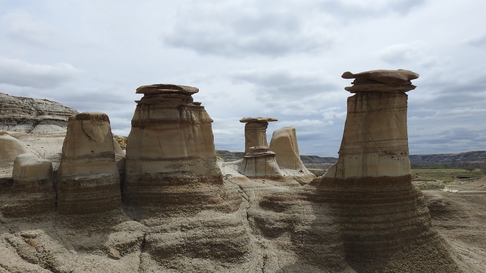 Travel with Kevin and Ruth: Through the hoodoos to Calgary, Alberta