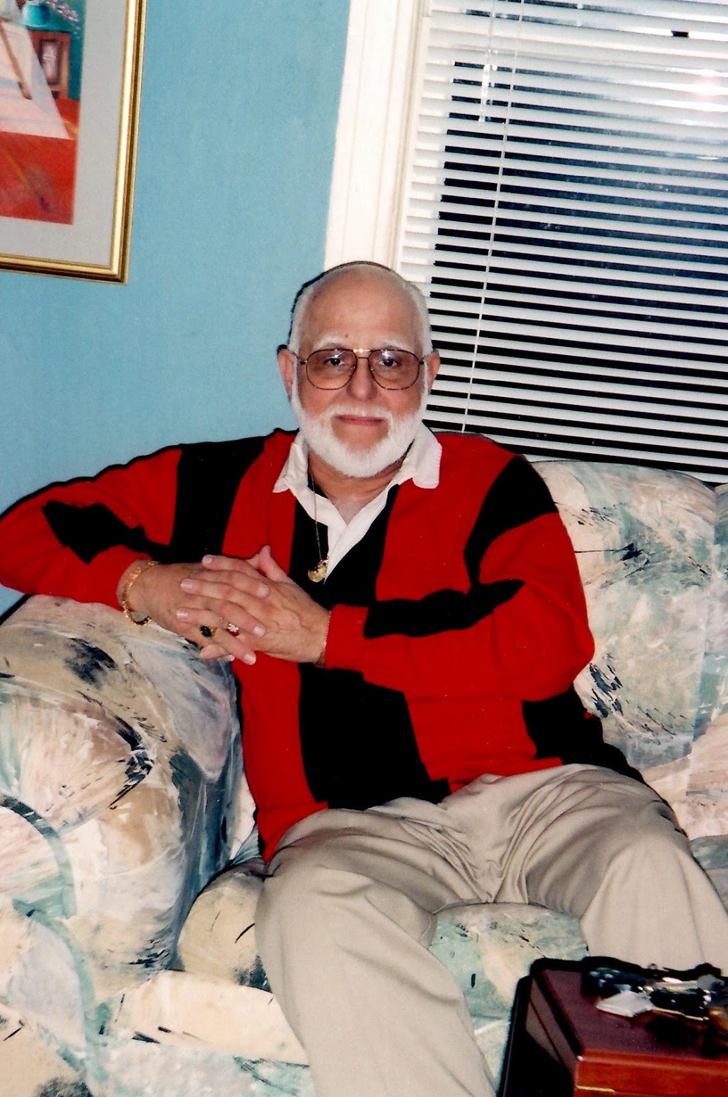 Pensamiento : Homenaje a René León(†)