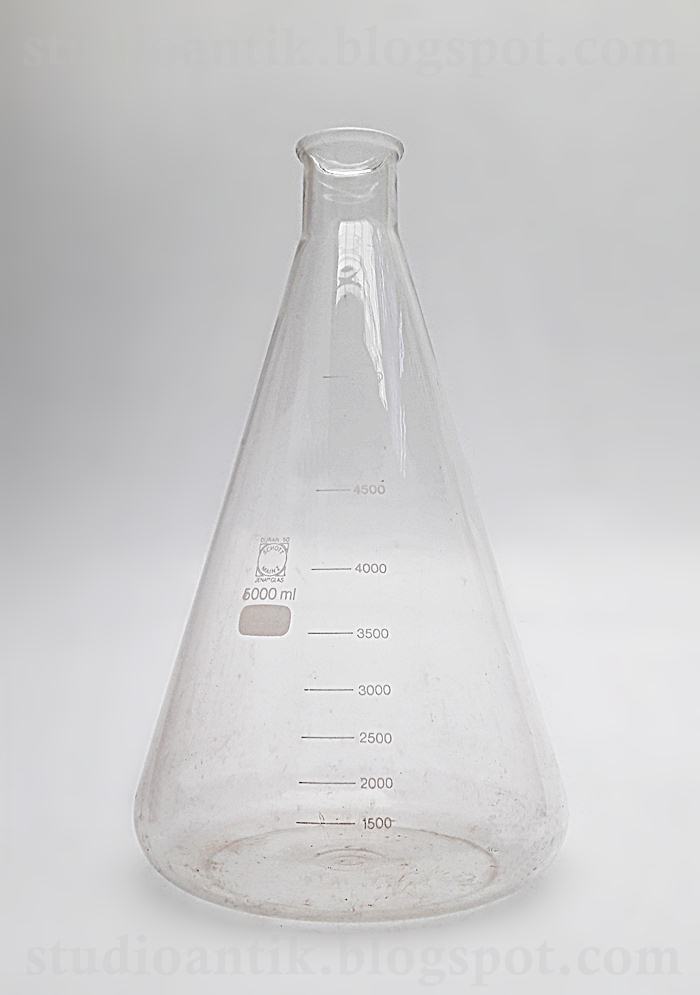 STUDIO ANTIQUE: VINTAGE LABORATORY GLASSWARE ERLENMEYER DURAN - GELAS ...