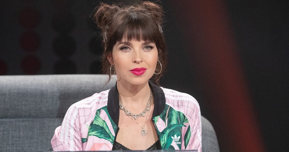 MÉLANIE BRISSON : REVOLUTION - LYDIA BOUCHARD