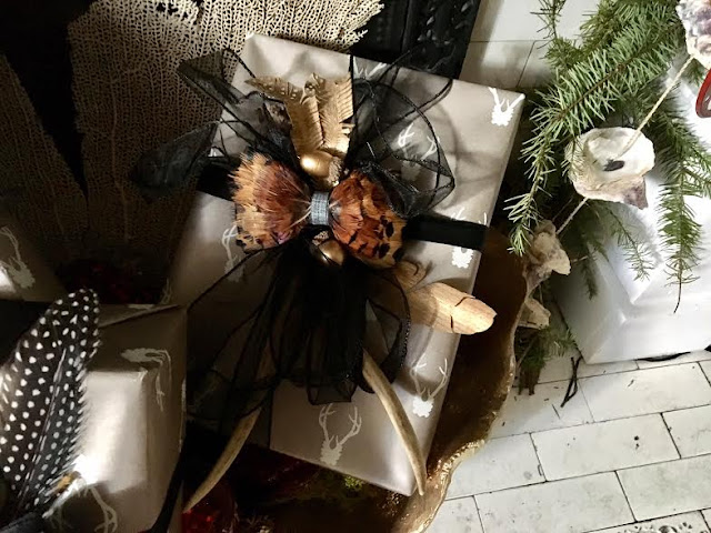 The Uptown Acorn: Heaux. Heaux. Heaux. {Wrapped Up for ADORE}