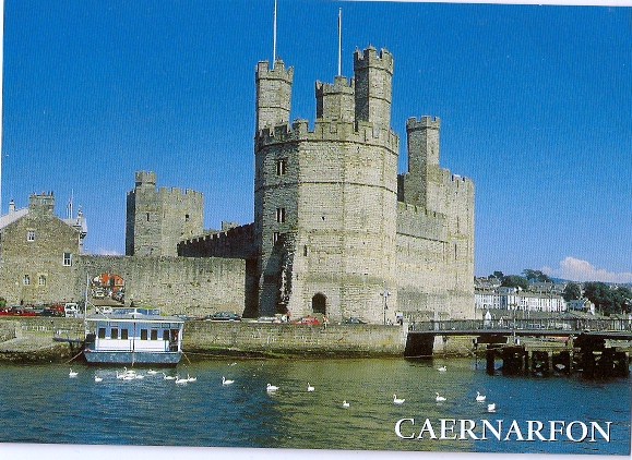 Travels with postcards around the world: CAERNARFON