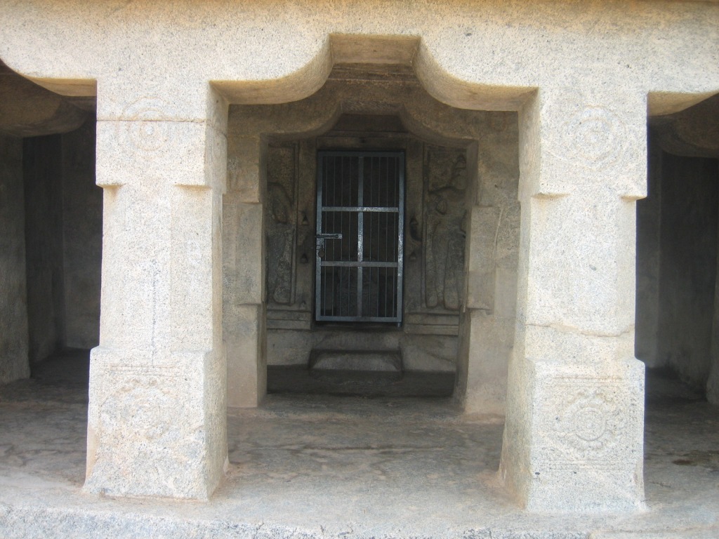 Tamilnadu Tourism: Mahendravadi Rock Cut Cave Temple – The Temple