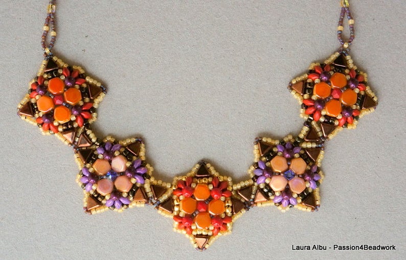 Passion4Beadwork's Lovely Tutorials Uses Many Different Beads / The ...