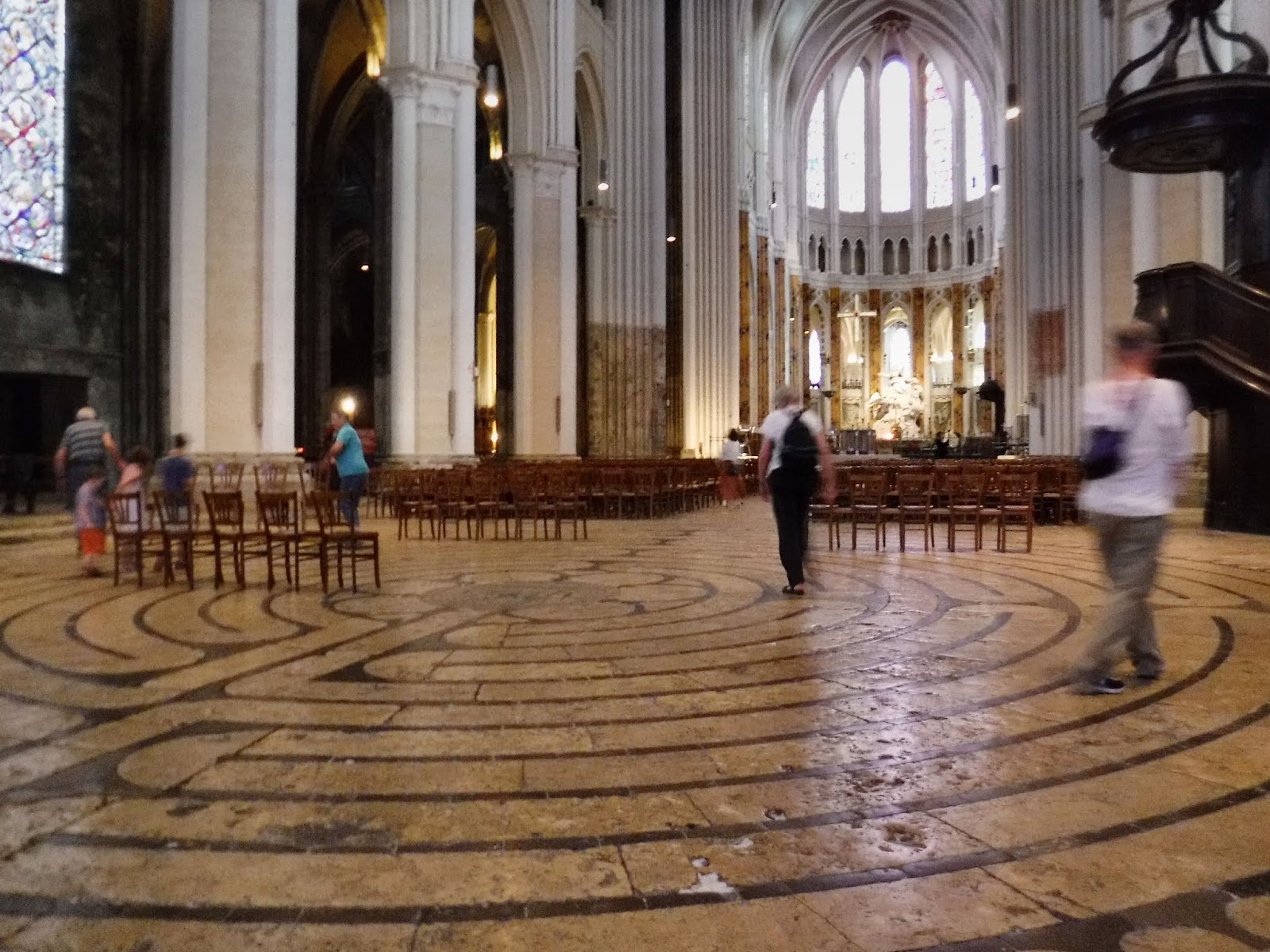 From Paris with Love: CHARTRES: THE CATHEDRAL