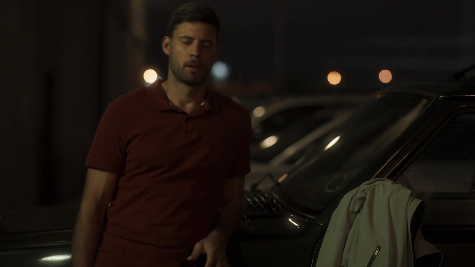 ausCAPS: Steve Lund shirtless in The Banana Splits Movie