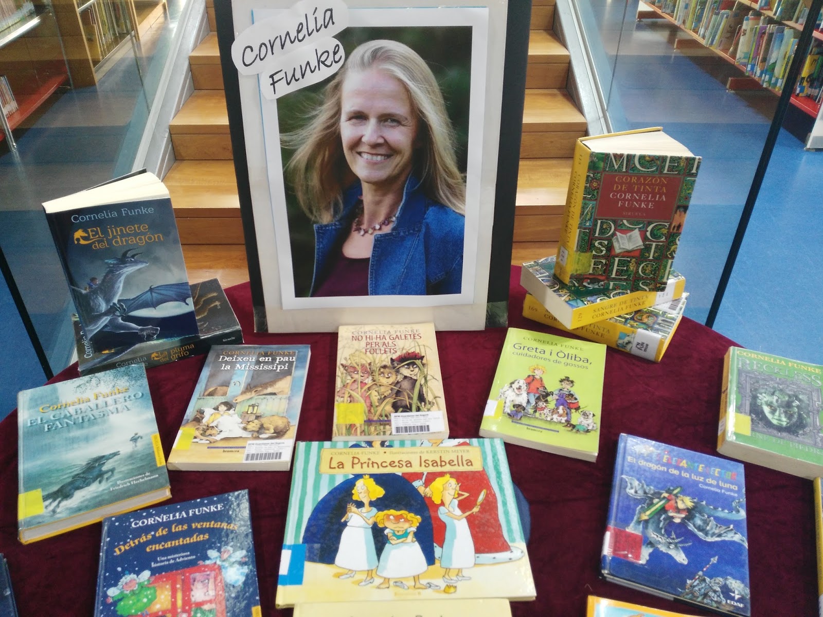 Menjallibres: Conoce a CORNELIA FUNKE