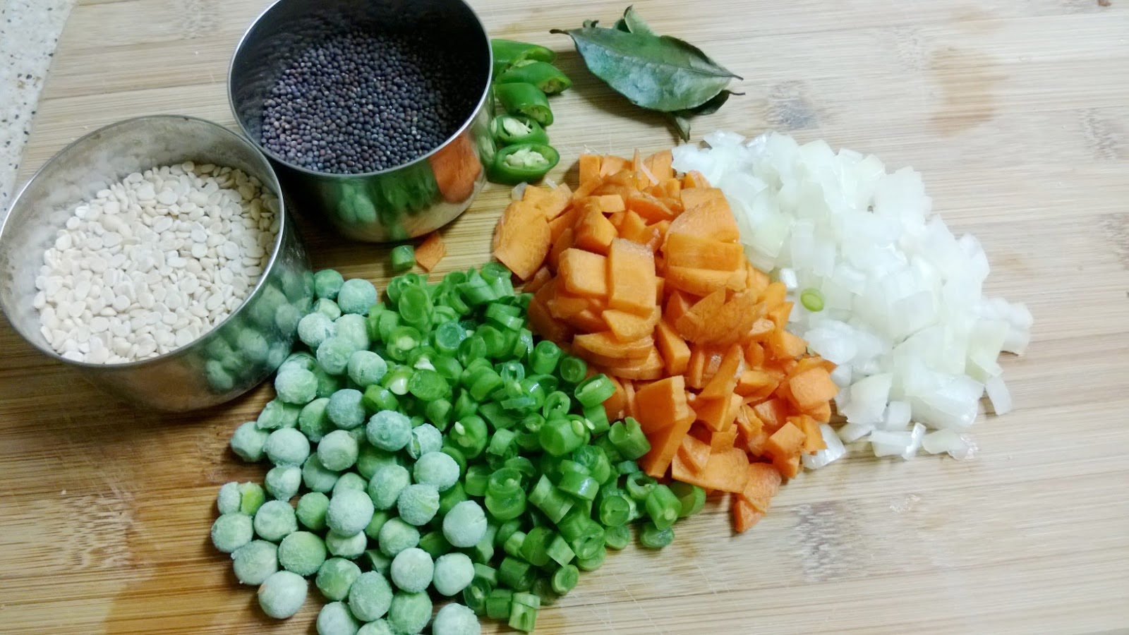 Simply...Delicious!!!: "Mixed Vegetable Upma"