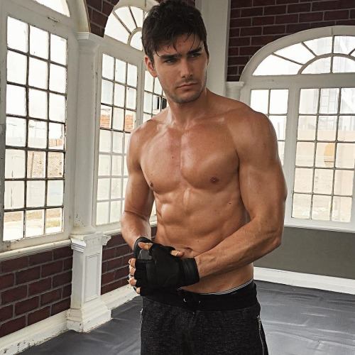 #TeamChallenge The Royals: Casting per Reed!