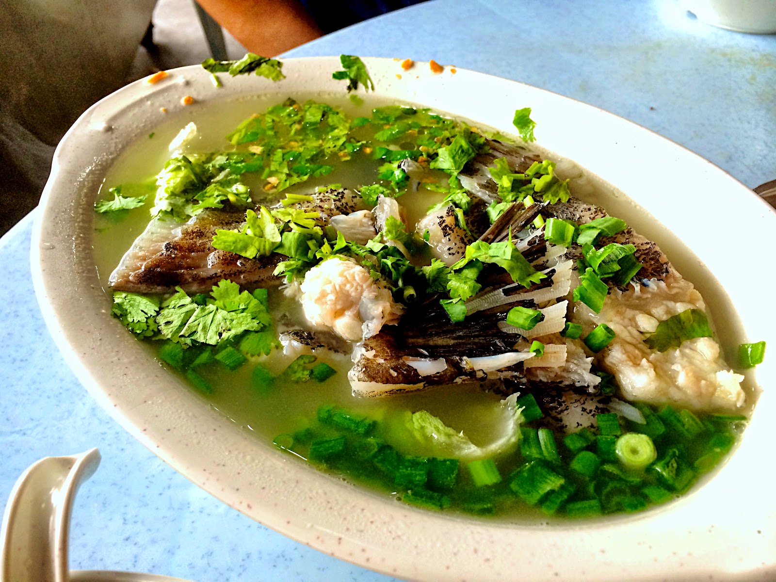 The Silver Chef: Taiping Fish Porridge in Johor - A Tale of Two Boys ...