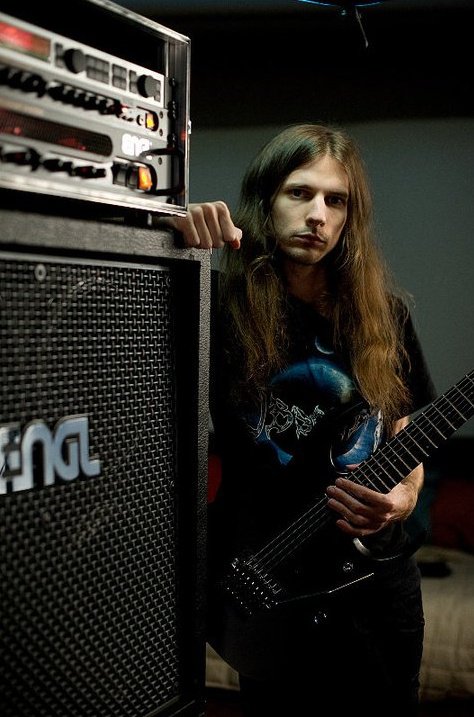 Christian Münzner Obscura | The metal can not be eaten. | Pinterest ...