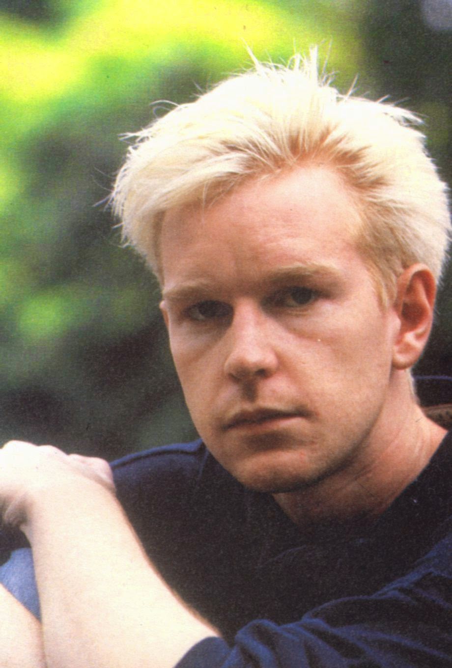 La Música del Mundo: Depeche Mode ~ Greatest Hits (2015)