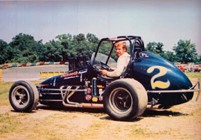Midwest Racing Archives: 1972 - Dickson Back in Winner’s Circle
