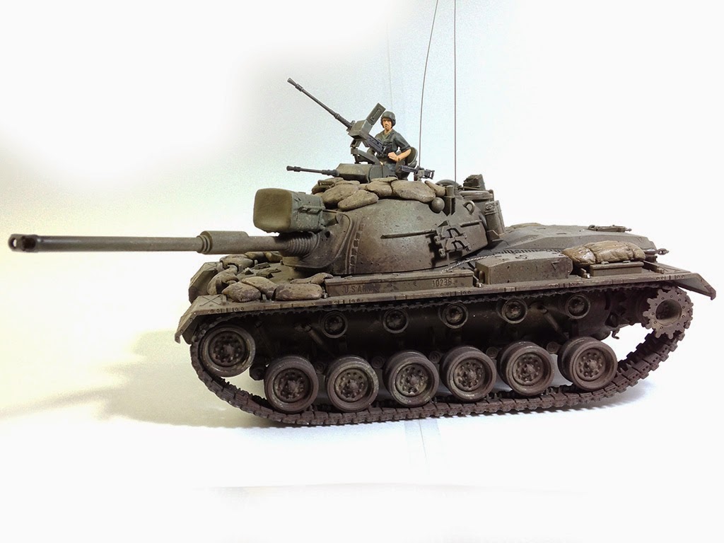 Flixid's Miniatures: 1/35 Academy M48A5/K Patton