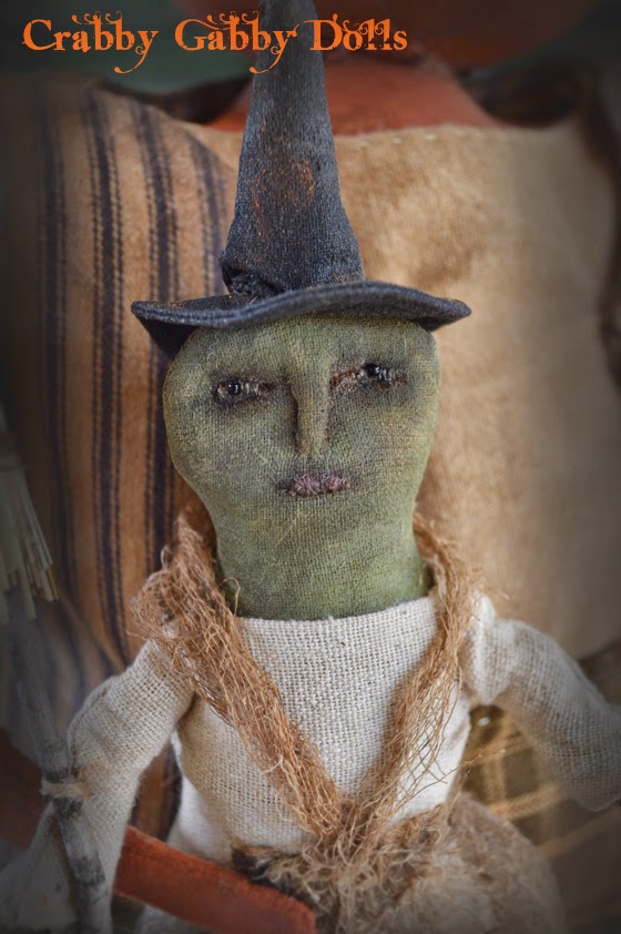 CraBBy GaBBy Dolls: Pumpkin Man holding Witchie Pooh