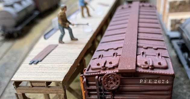 modeling the SP: Trackside details: signage, Part 2