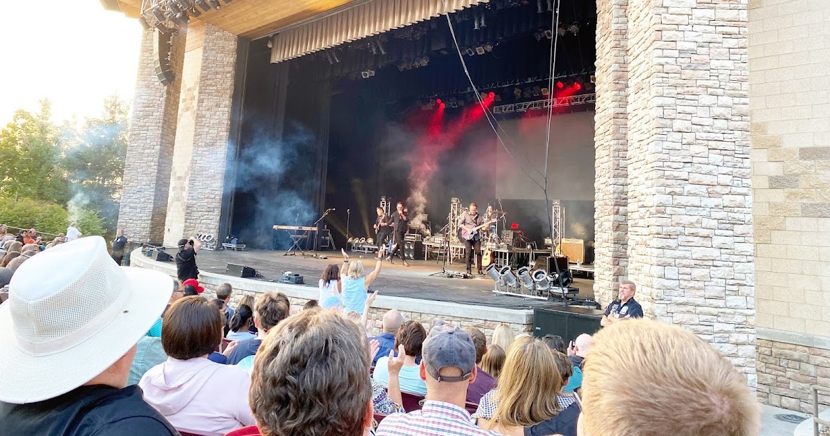 Phaedra's Adventures: The Magic of Queen at Sandy Amphitheater