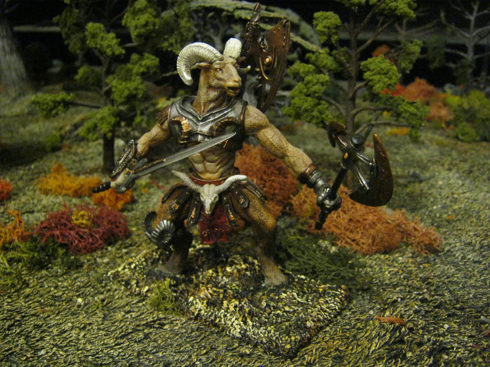 The Last Chance War: On the Painting Table: Beastmen Giant and Bray Shaman!