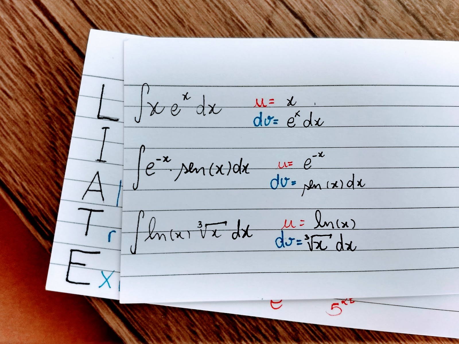 Como resolver integral por partes rapidamente? LIATE